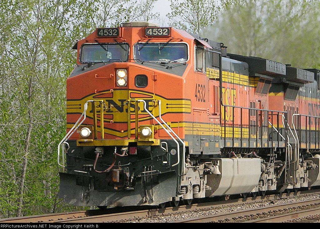 BNSF 4532